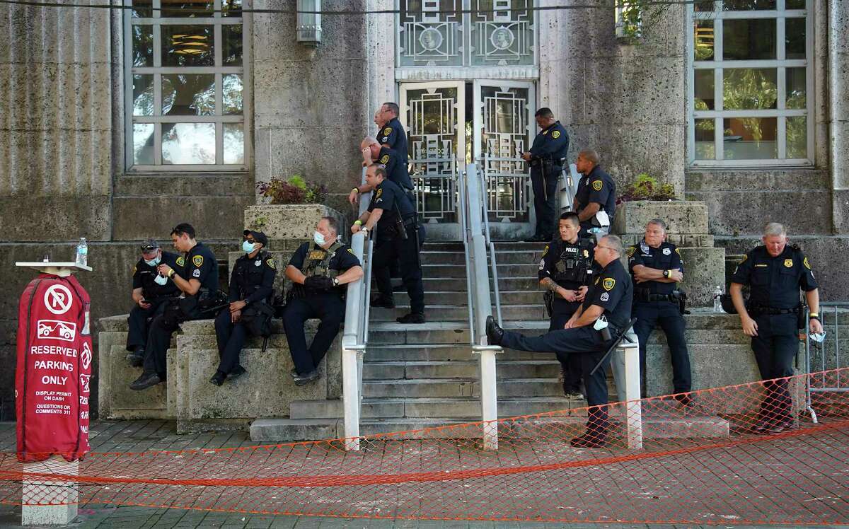 Houston PD arrests more than 200 after downtown rally for George Floyd