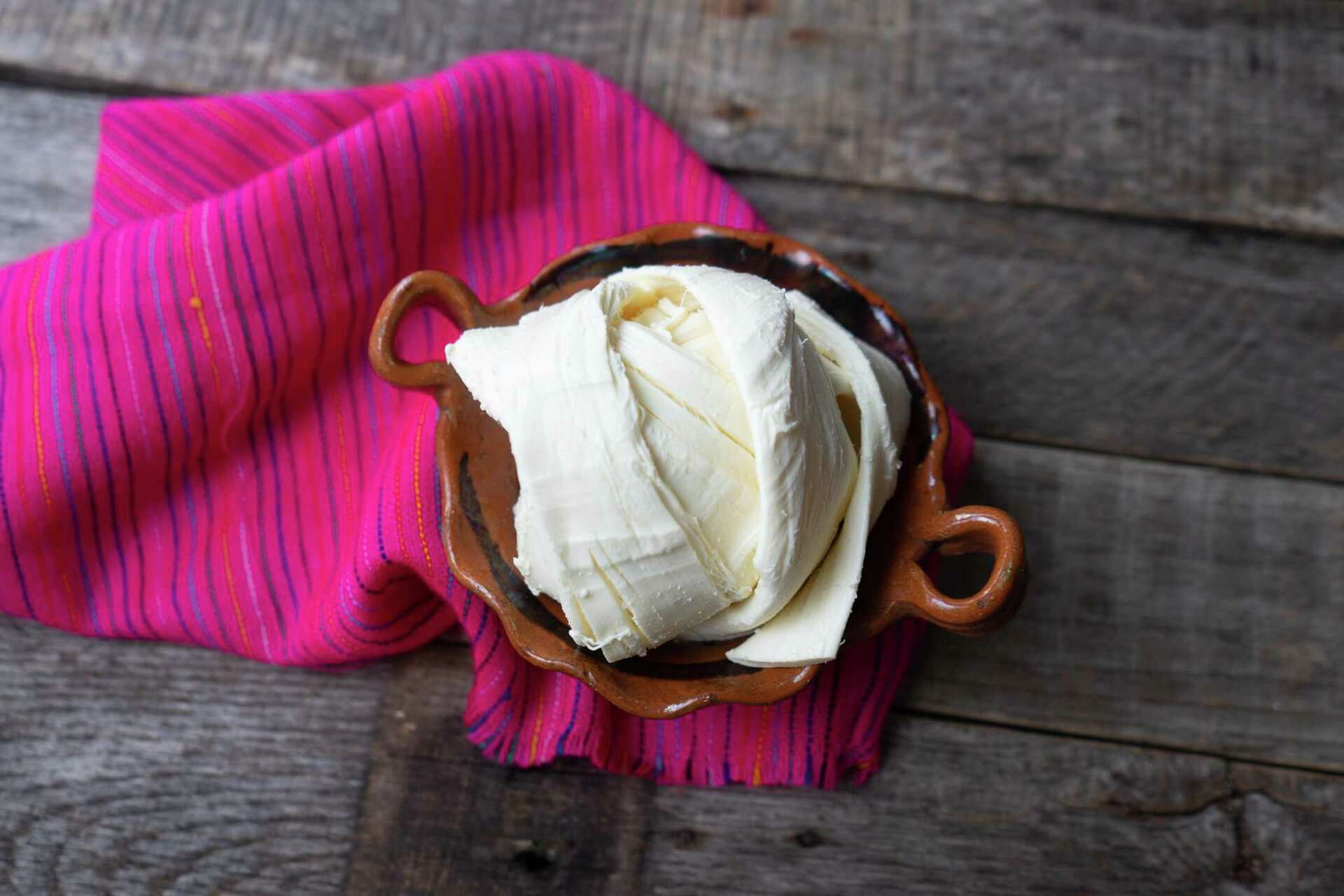 Your guide to 9 Mexican cheeses, from queso añejo to queso requesón ...
