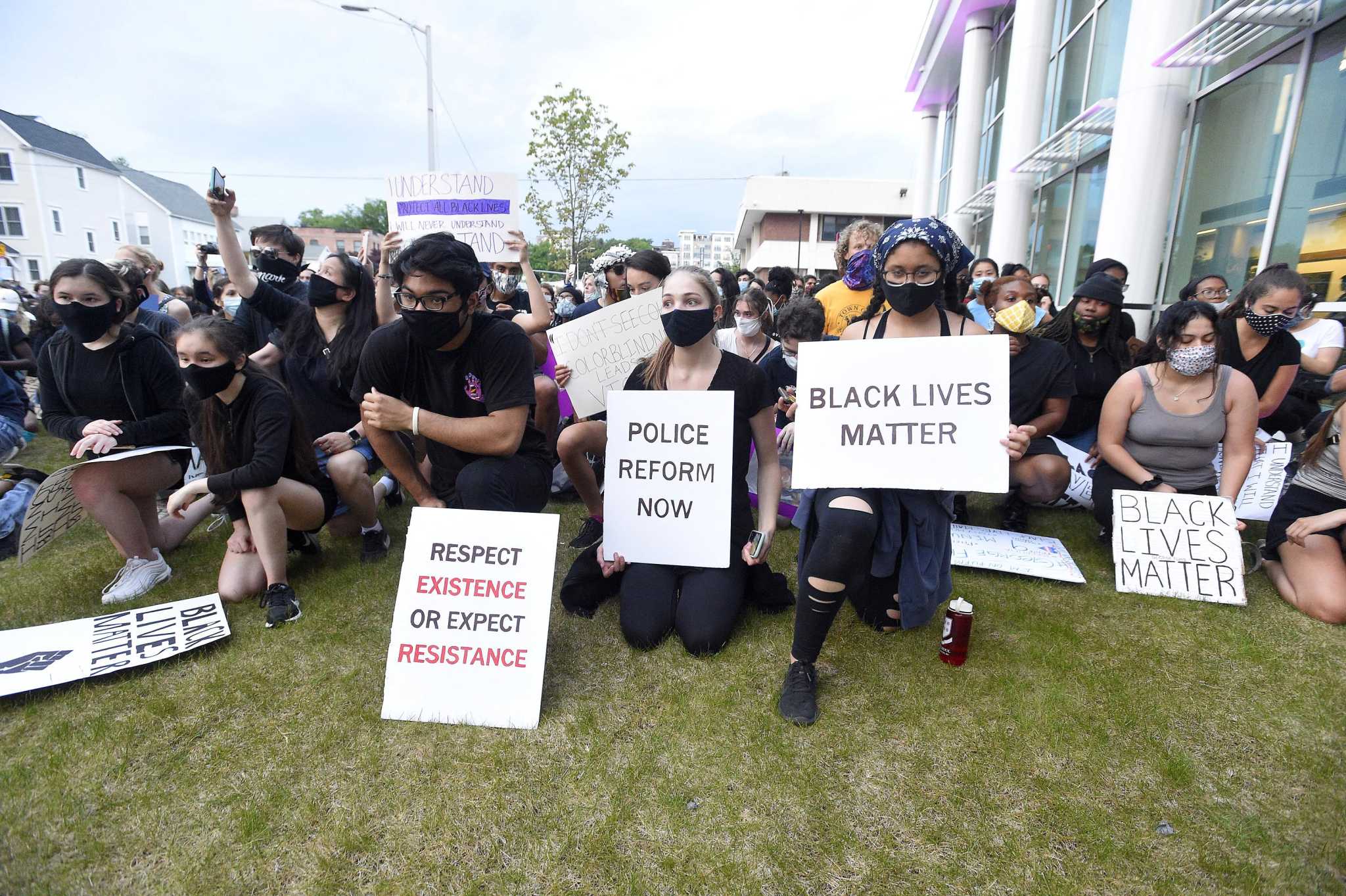 George Floyd protests inspire CT businesses to speak out