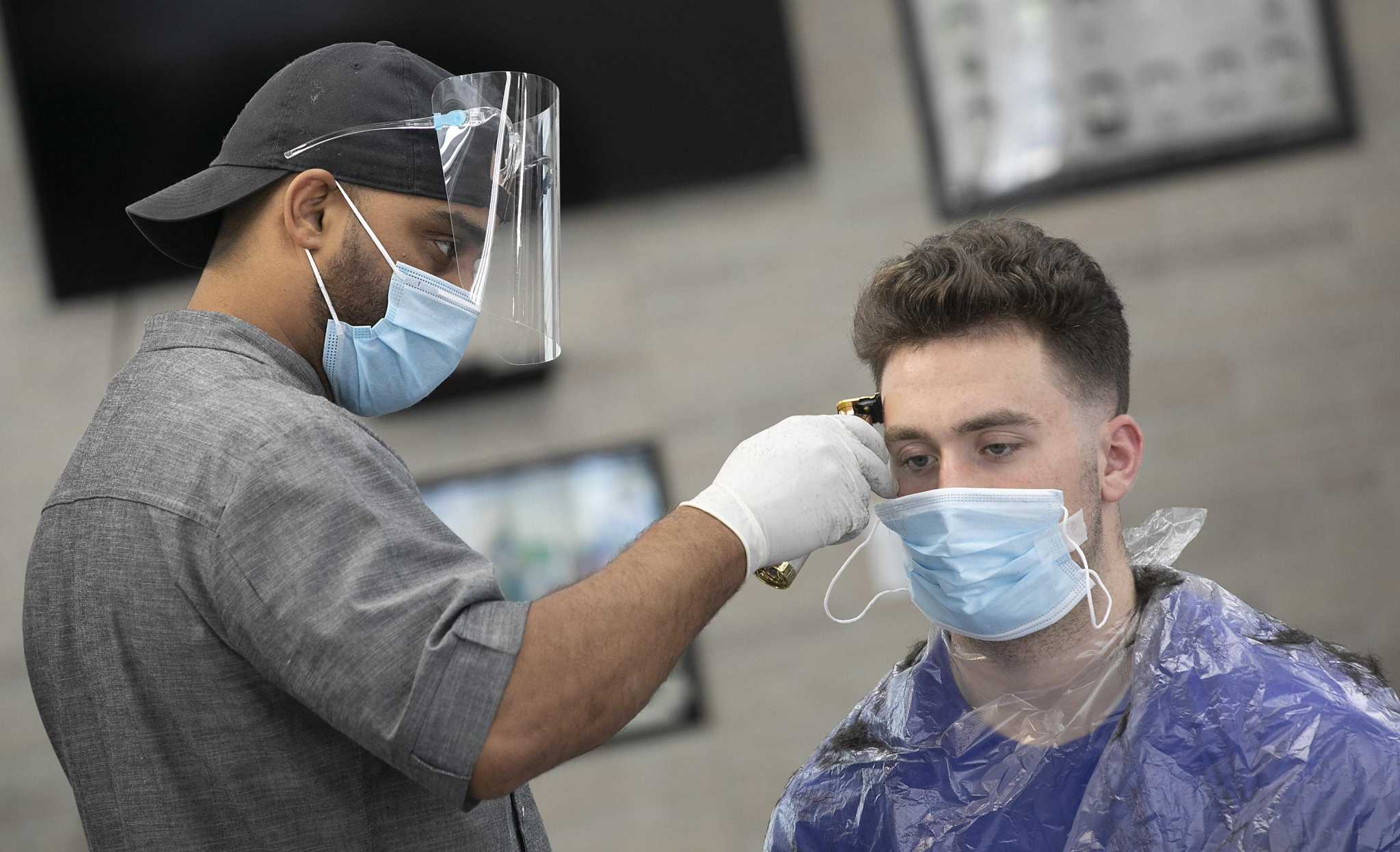 Turnaround in sight? CT jobless ranks drop despite fresh claims