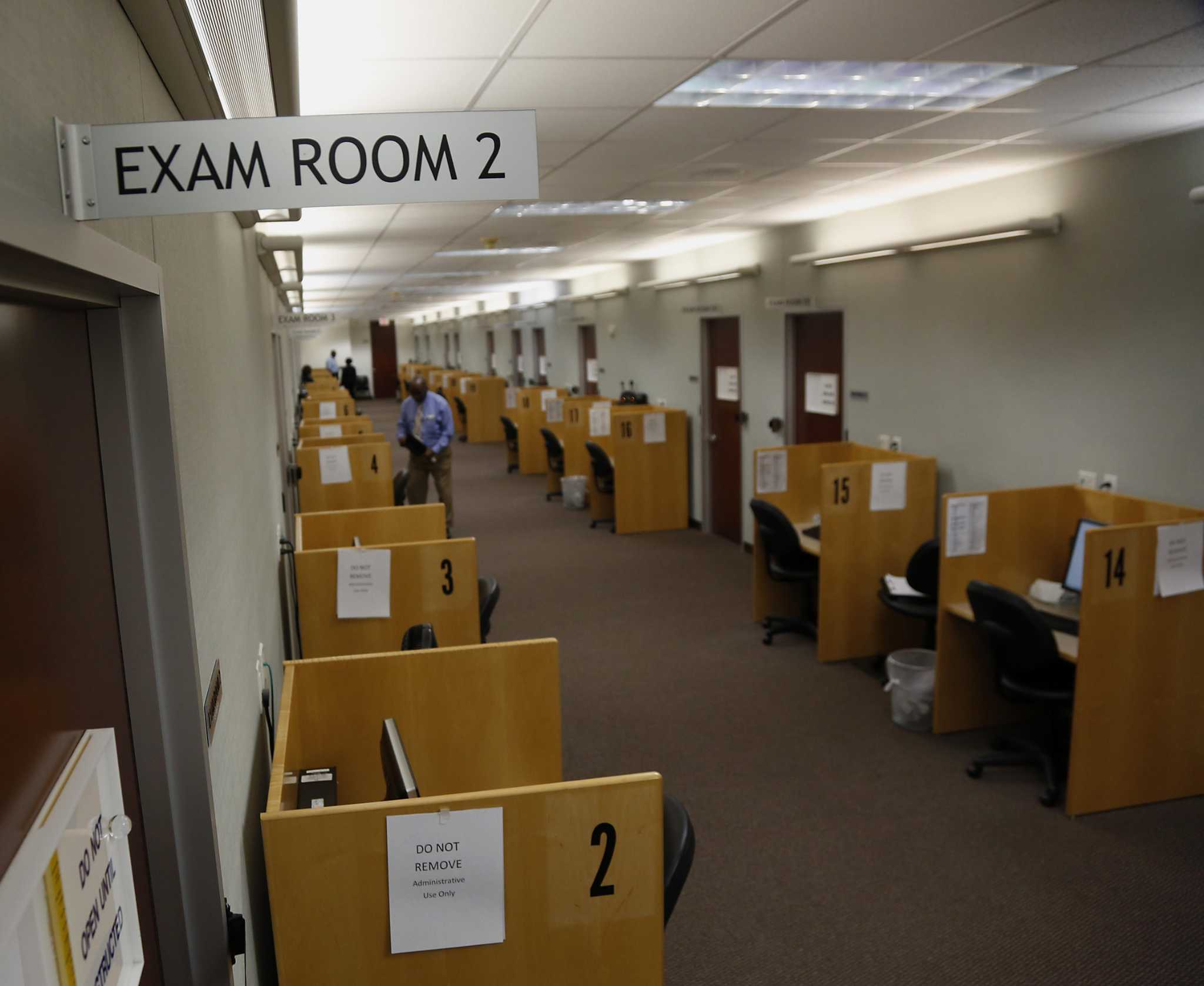 First Texas Hospital Cy-Fair closing, to lay off 62 employees