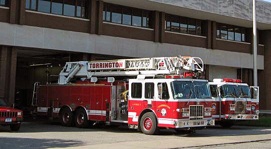 Officials: 1 hospitalized with burns after Torrington house fire