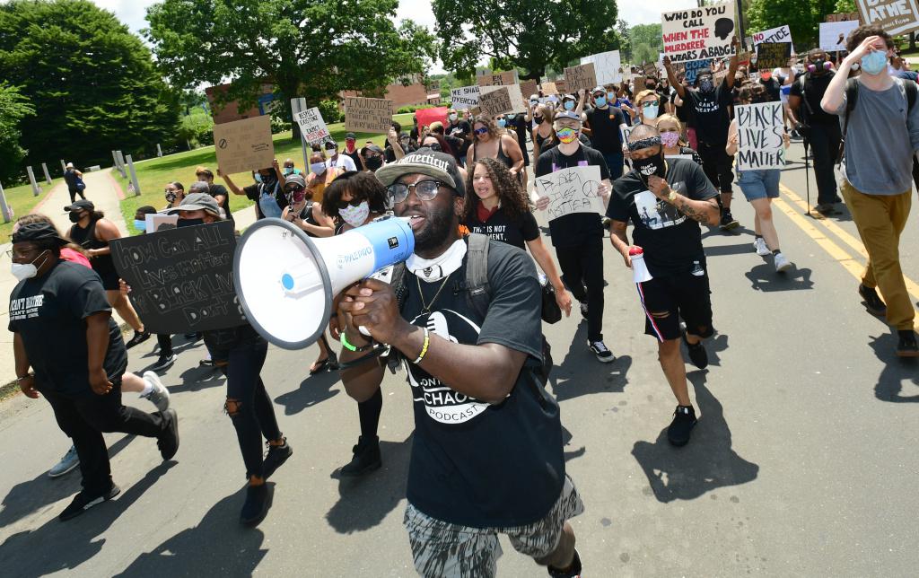 Live updates: Connecticut, U.S. protests over George Floyd’s death in ...