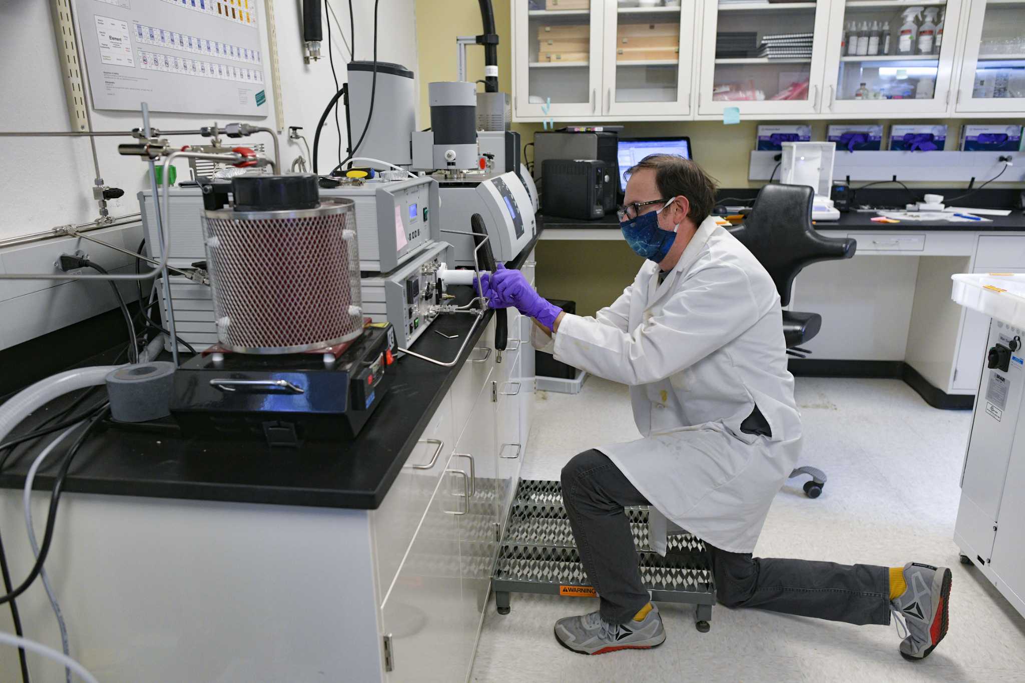UT San Antonio has reopened its labs, but only for research