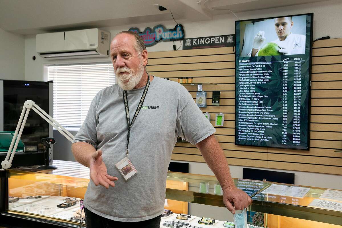 Air Force sergeant arrested in ambush of Santa Cruz deputy; link to ...