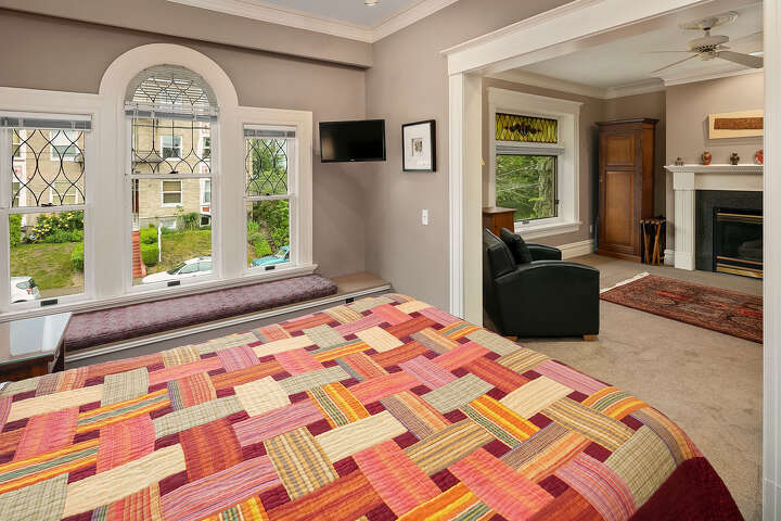 For $2.8M, own Seattle's iconic Gaslight Inn