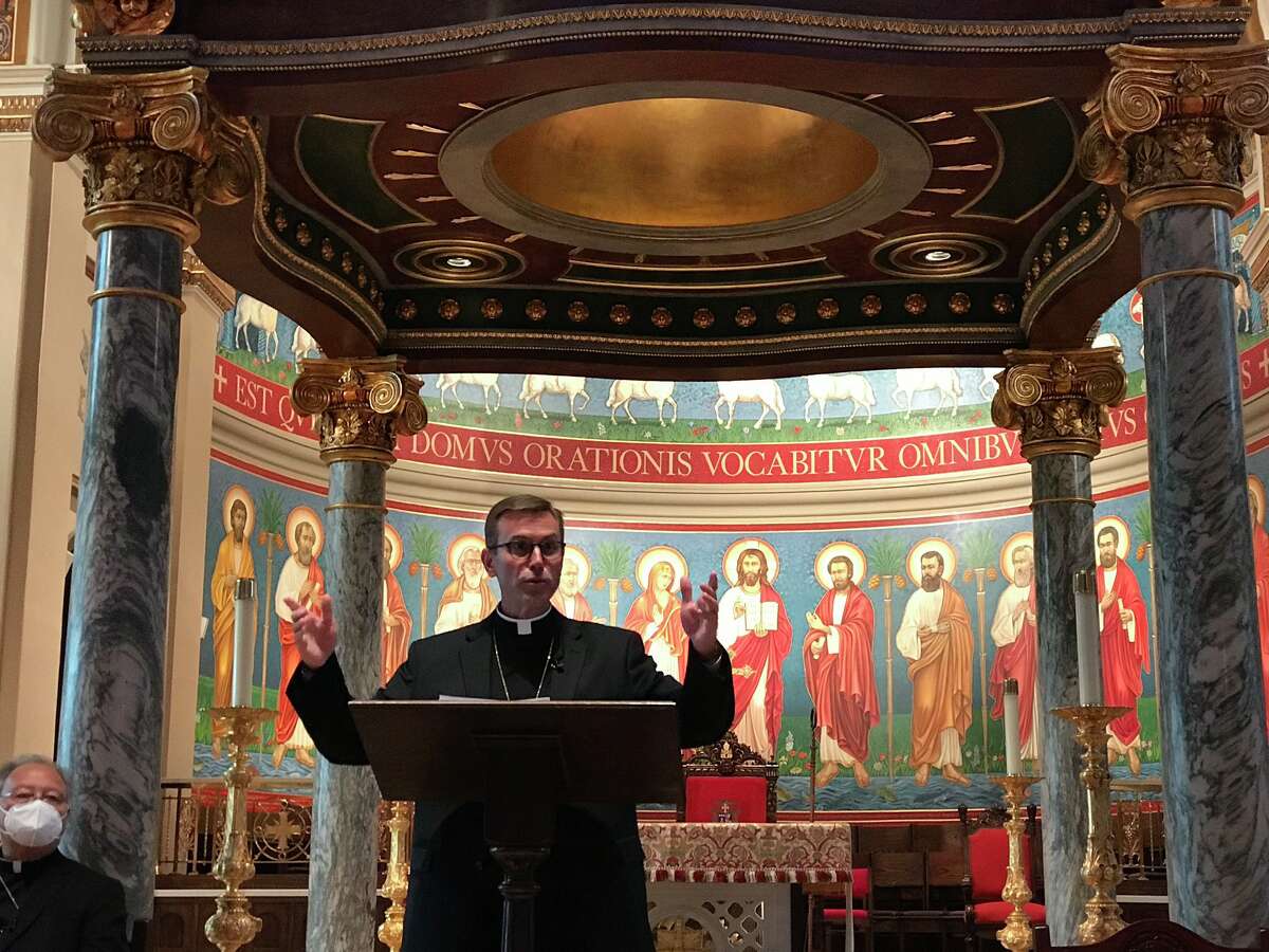 Beaumont diocese prepares for changing of the guard