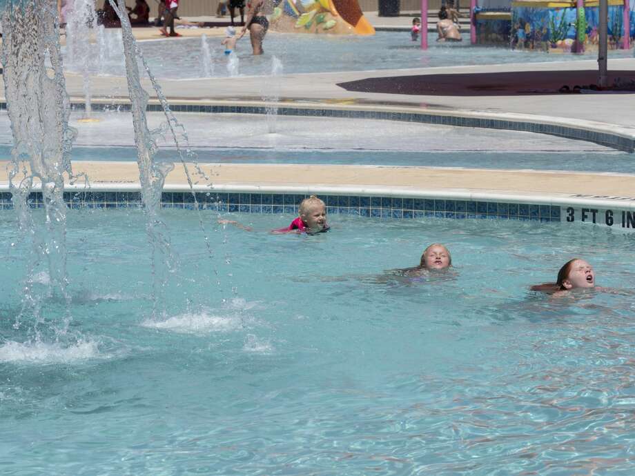 Photos: Washington Aquatic Center opens for the summer - Midland ...