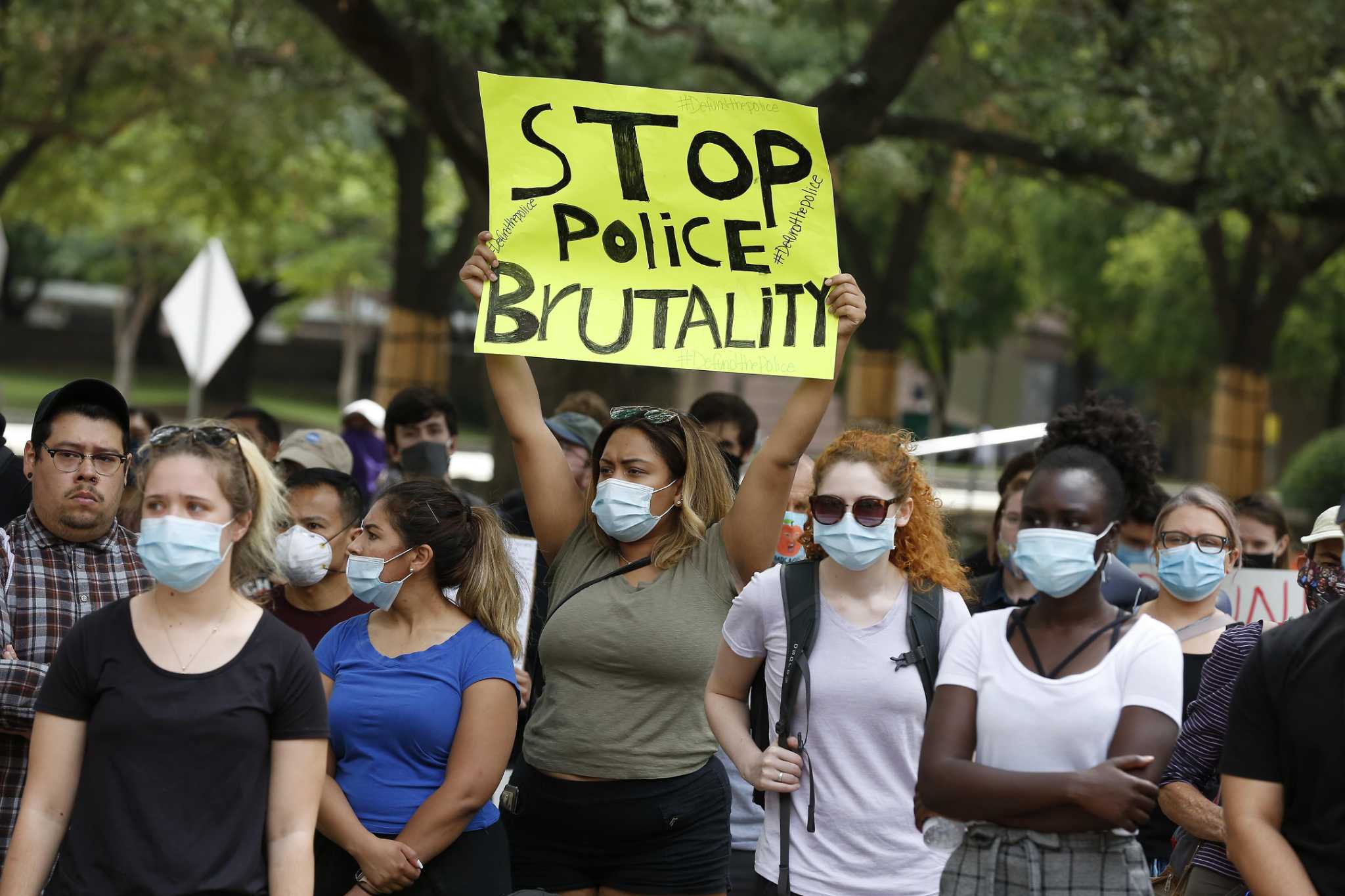 Houston OKs $5.1 billion budget that increases police spending despite ...