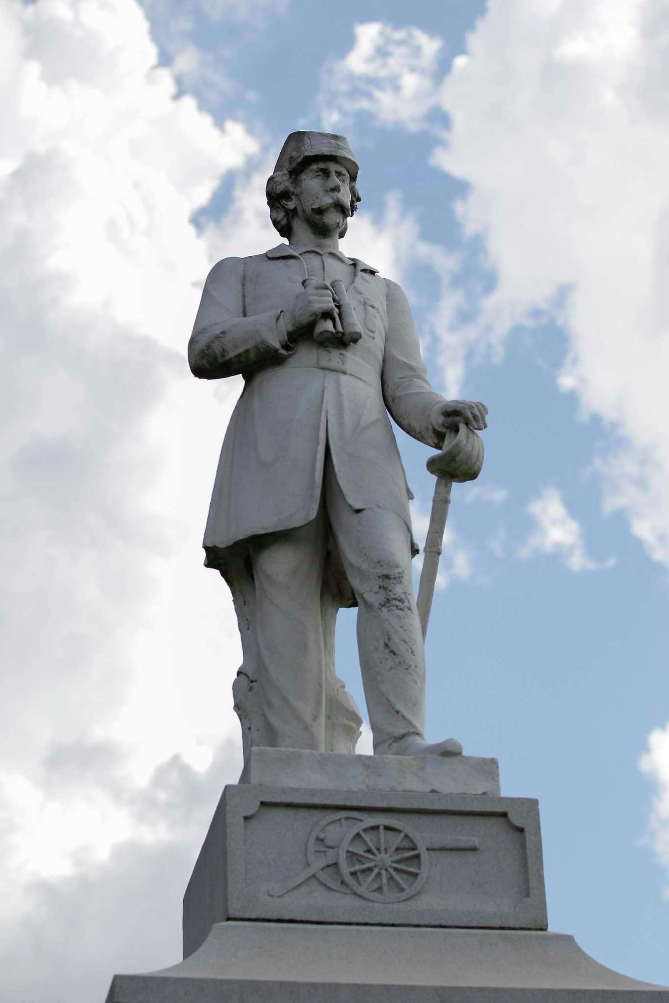 Plan to move a Confederate statue to Port Arthur appears stalled