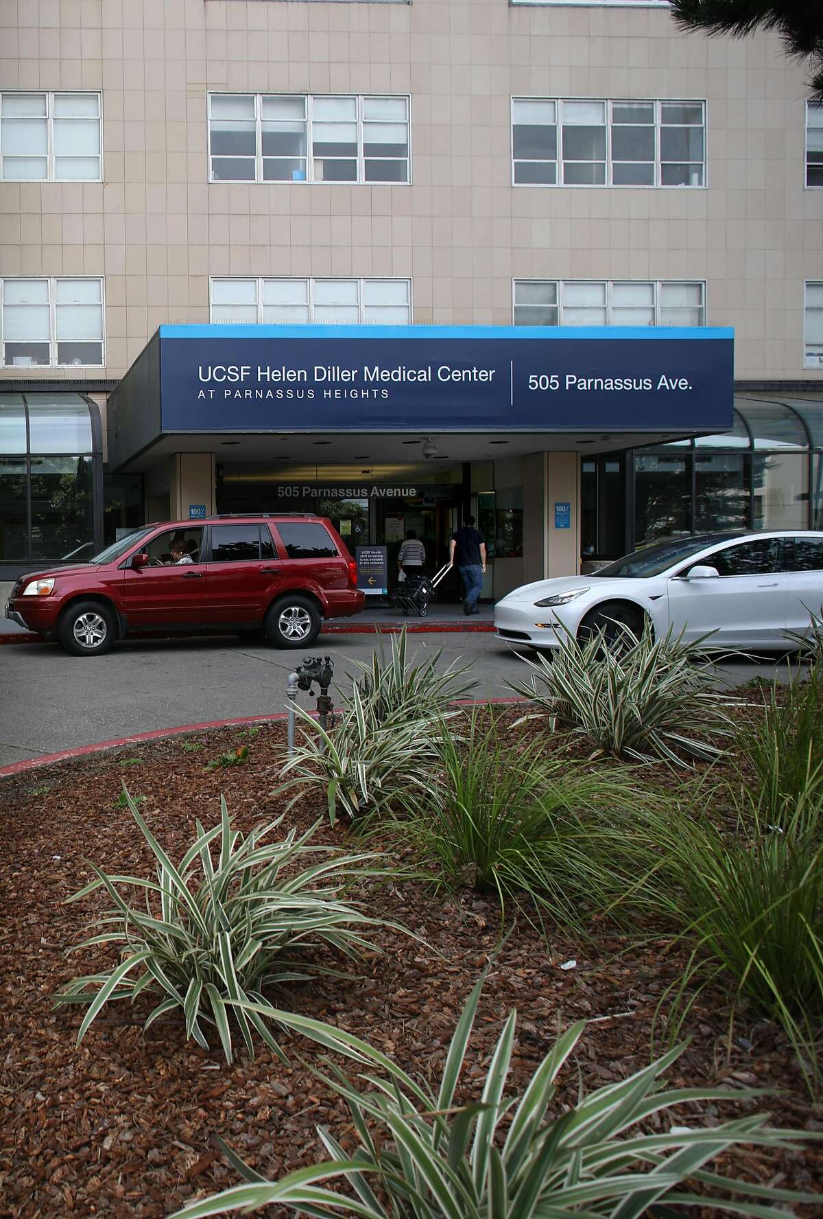 UCSF hospital revamp plan creates ill will in the neighborhood