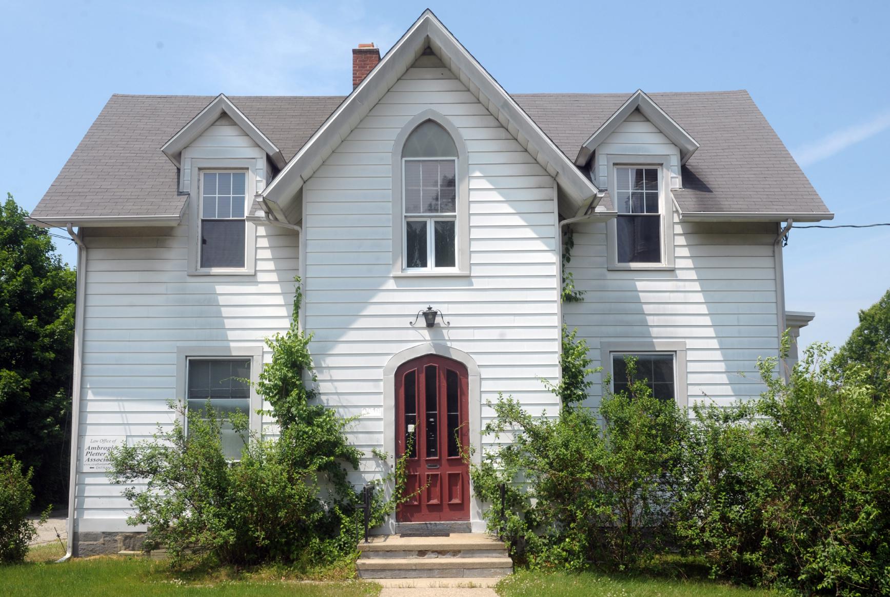 Forgotten no more: Stratford honors once-prominent suffragist Lillie ...