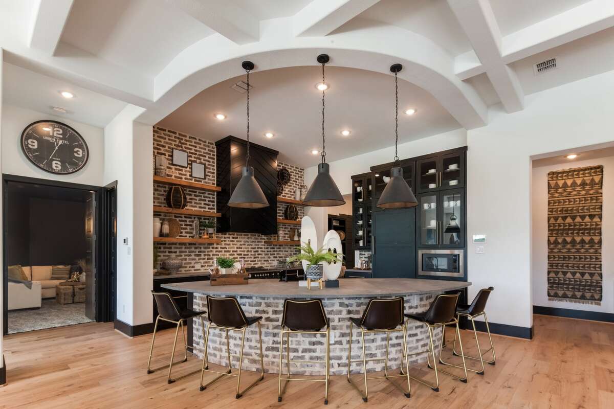 How to make your house look like a model home