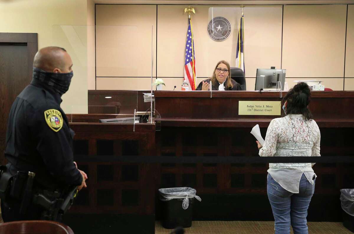 Courtrooms in San Antonio being outfitted with protective shields ...