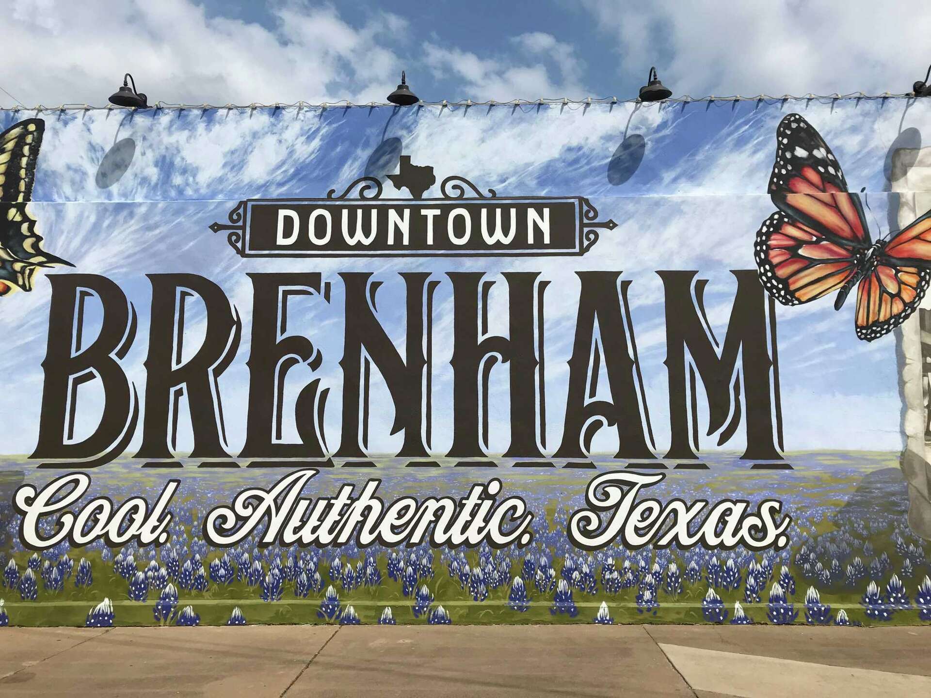 Antiques, art and dining reign in Brenham and Round Top, Texas ...