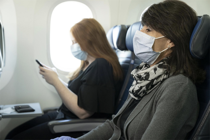 Airlines say they’ll get tough on passenger face masks