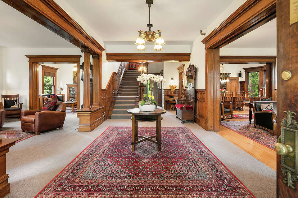 For $2.8M, own Seattle's iconic Gaslight Inn