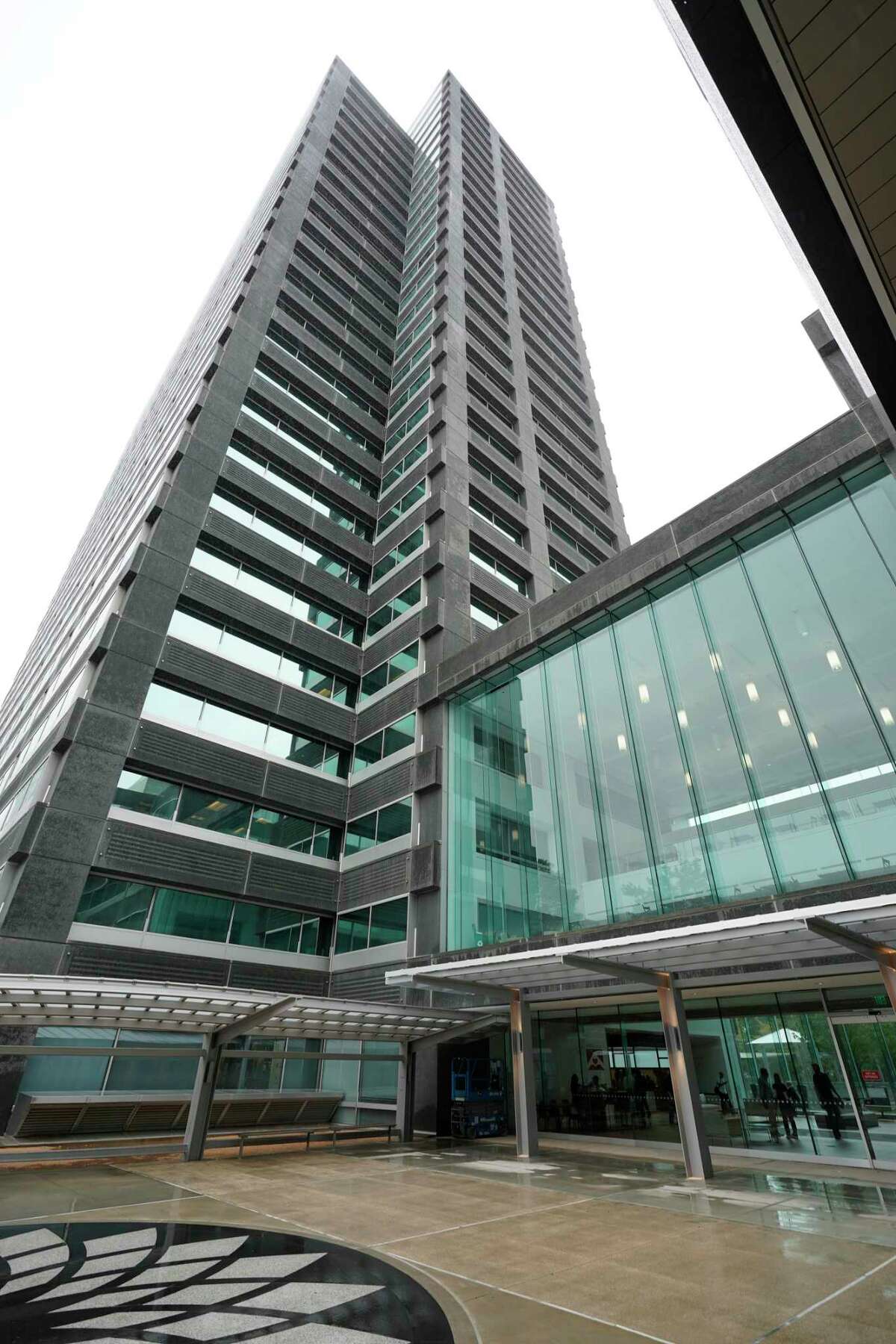 Key Houston workforce prepares to bring energy back to offices