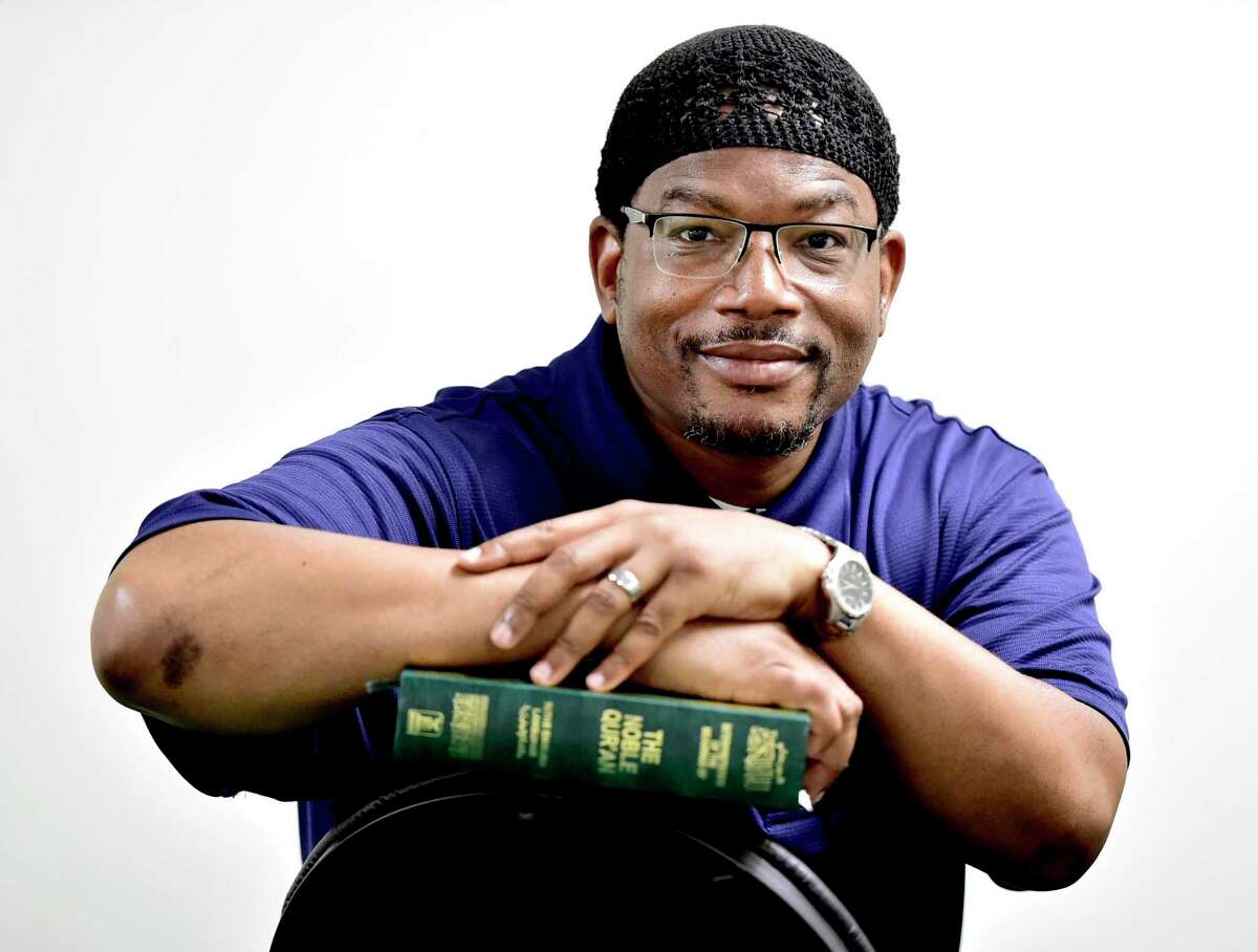 Muslim prayer continues amid coronavirus pandemic as CT mosques reopen