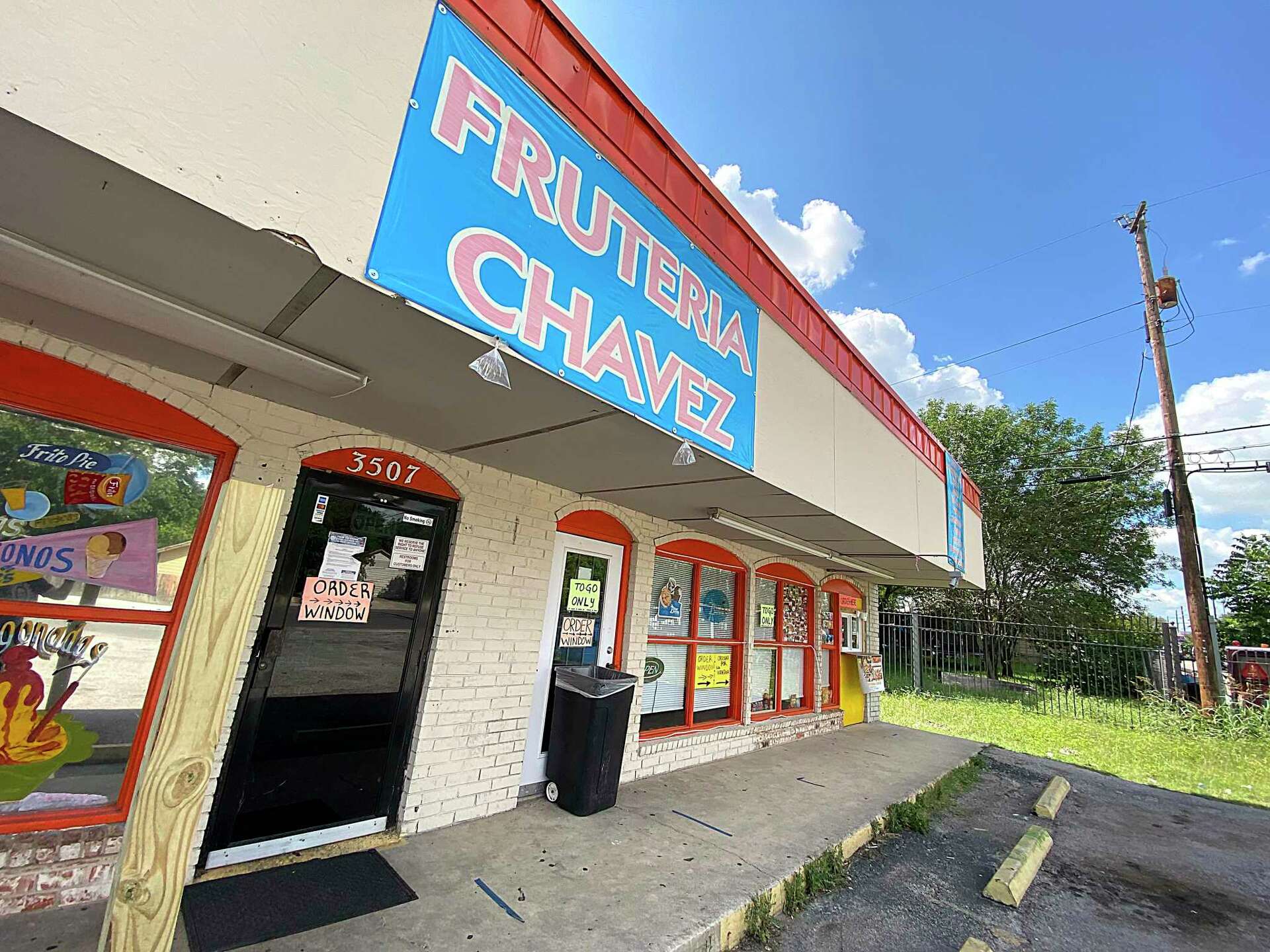 10 great San Antonio fruterías with mangonadas, raspas, aguas frescas ...