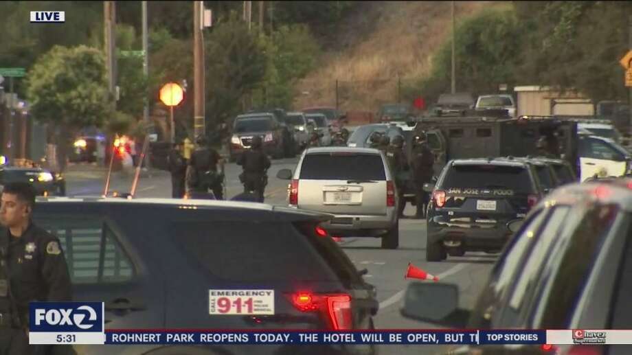 Police In Standoff With Home Invasion Suspects - SFGate