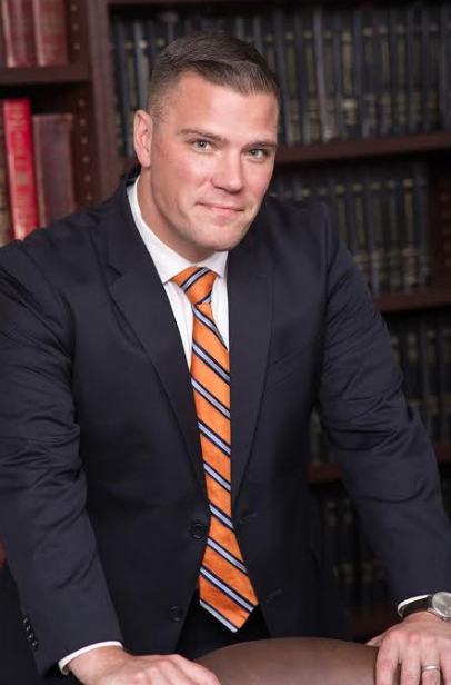 Fashion designer and lawyer face off in NY-19 GOP primary