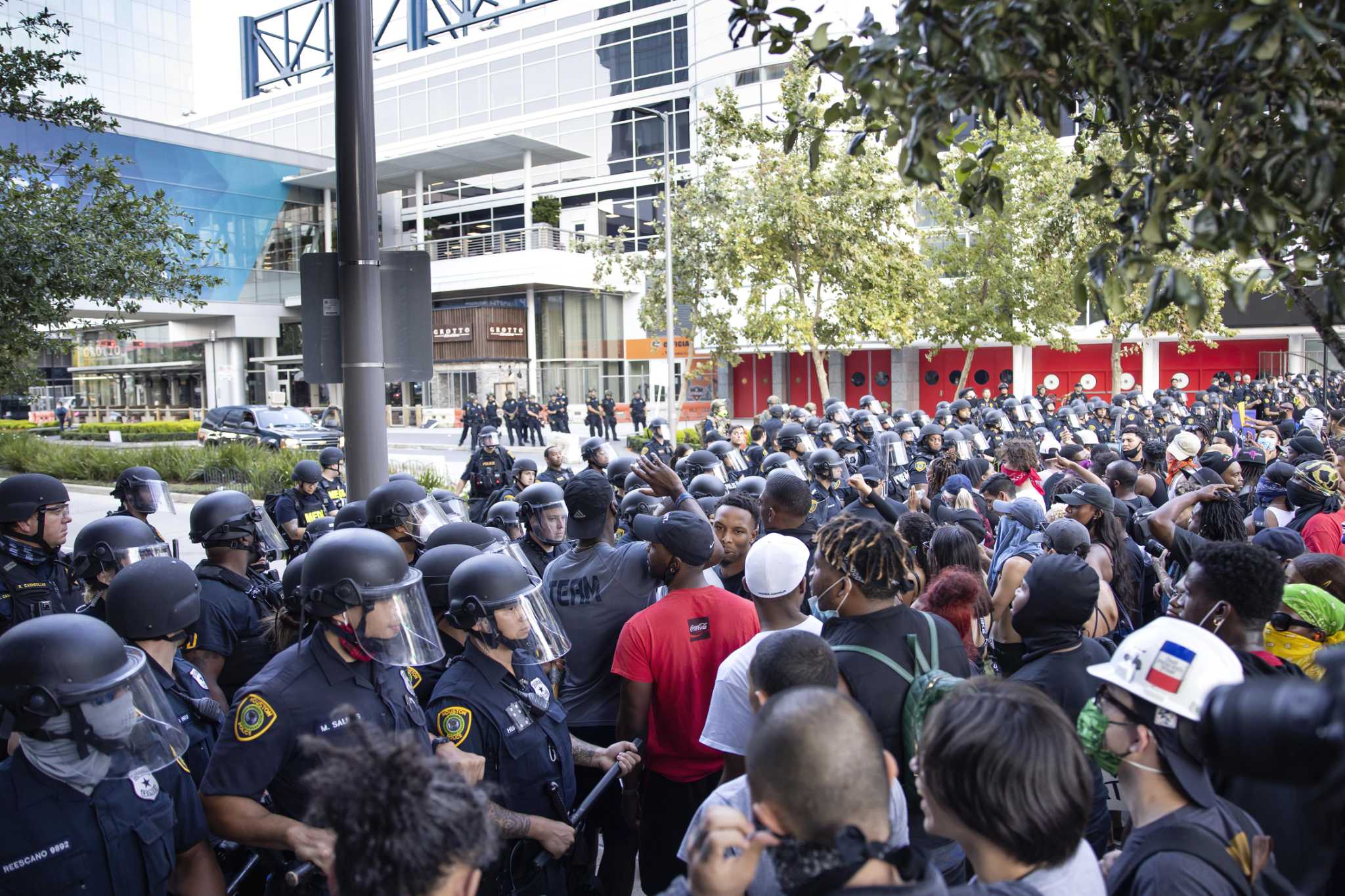 Protester’s belongings held by Houston police nearly 3 weeks after ...