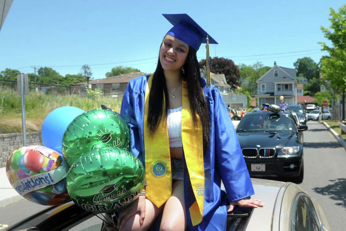 Photos: In blue and yellow, Harding High graduates receive diplomas in ...