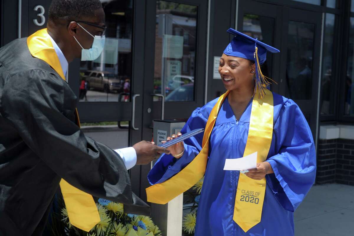 Photos: In blue and yellow, Harding High graduates receive diplomas in ...