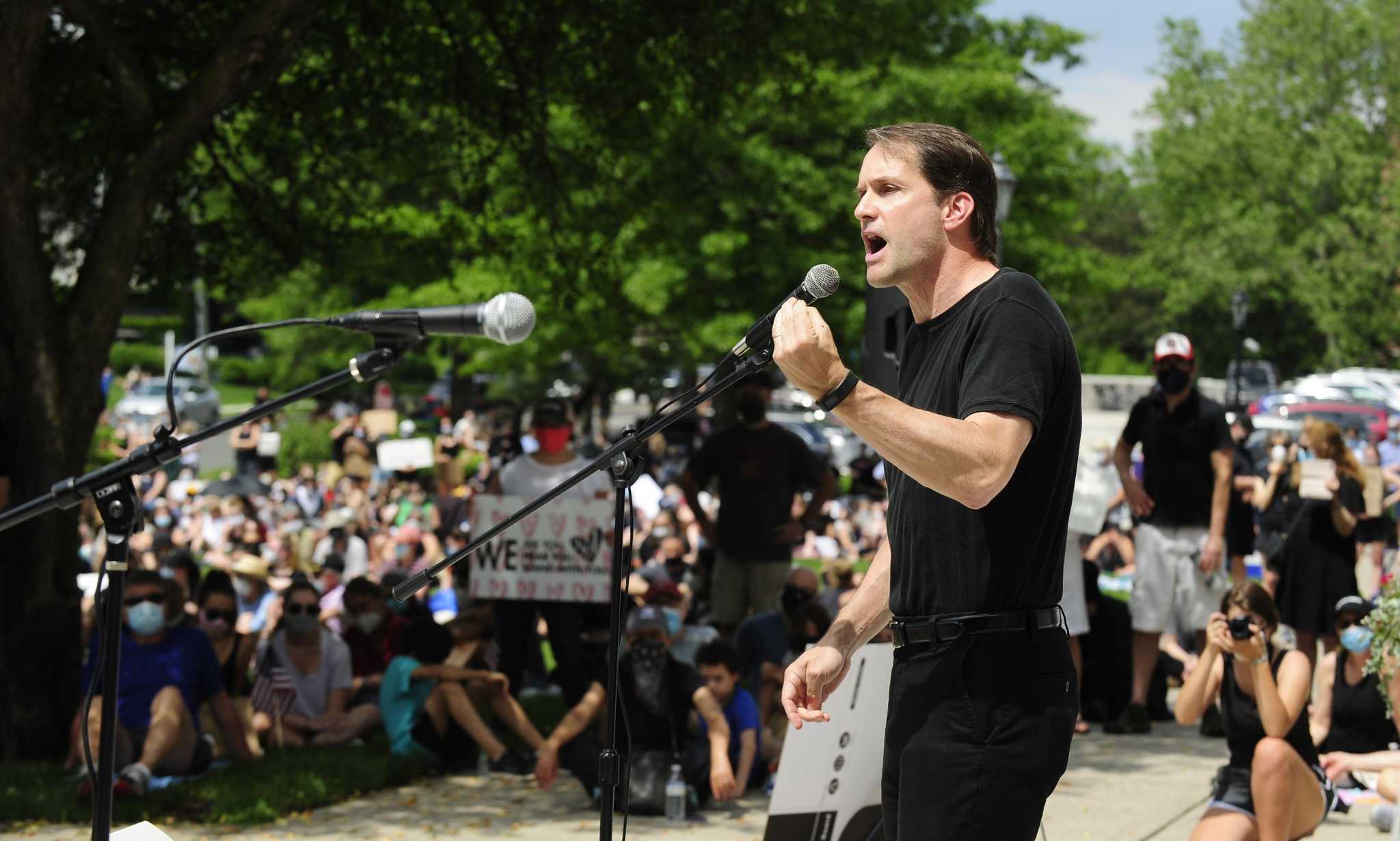 John Breunig: Himes’ gaffe is forgivable, remaining silent on Black ...