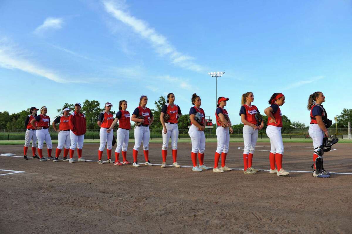 Live softball returns as Brakettes tip off season