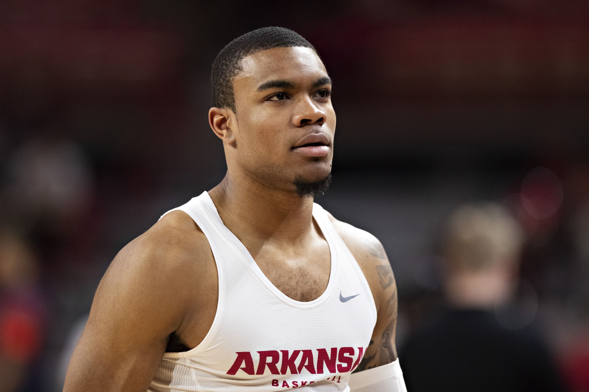 Reggie Chaney transferring to UH basketball from Arkansas
