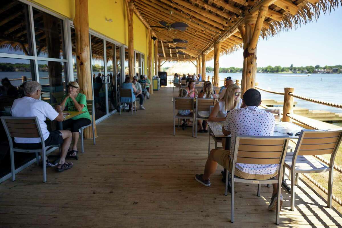 Margaritaville preps for opening on Lake Conroe