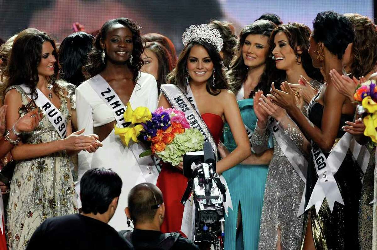 Mexico's newest icon: 22-year-old Miss Universe
