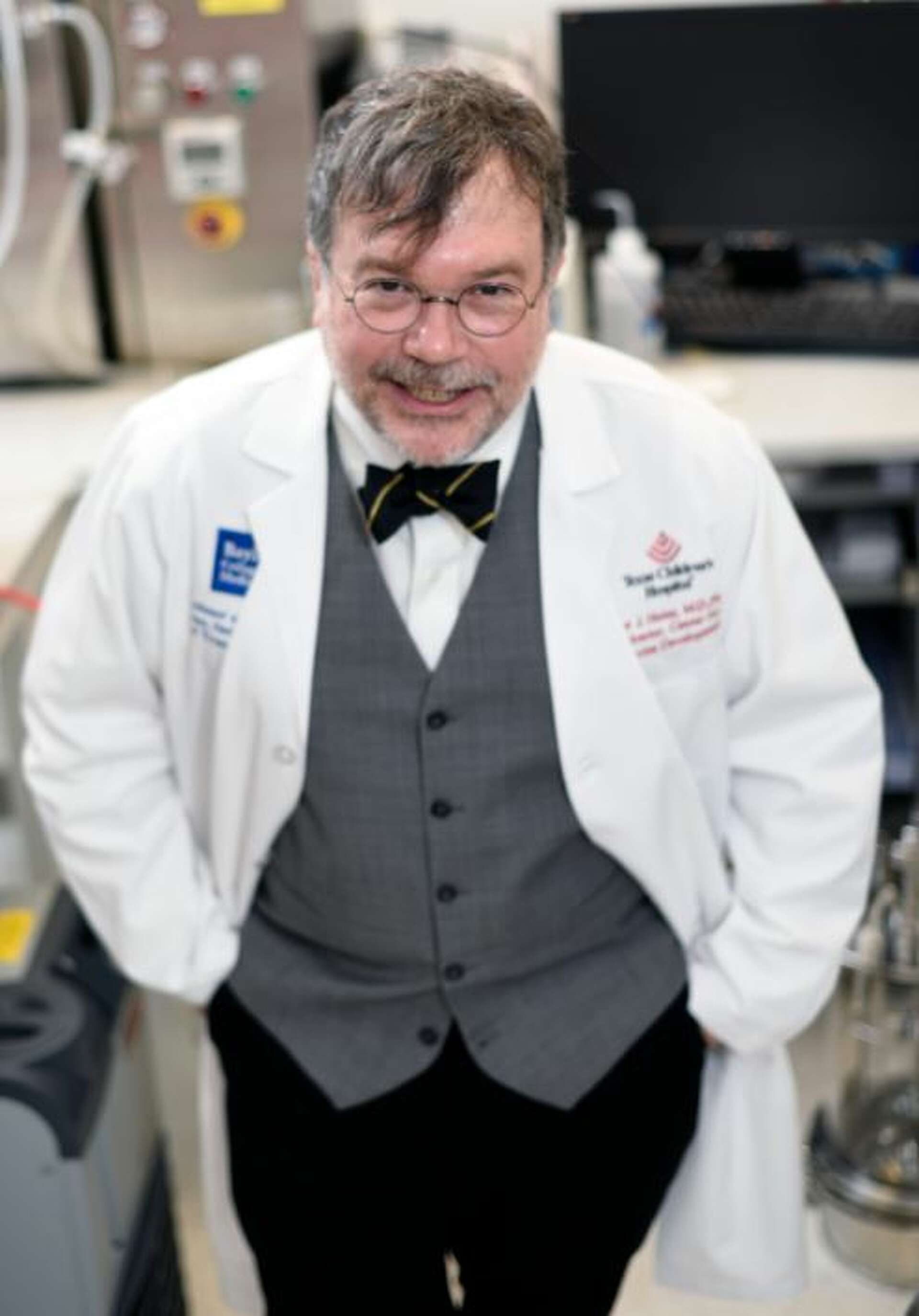 'We're in disaster mode': Dr. Hotez sends national strategy to the ...