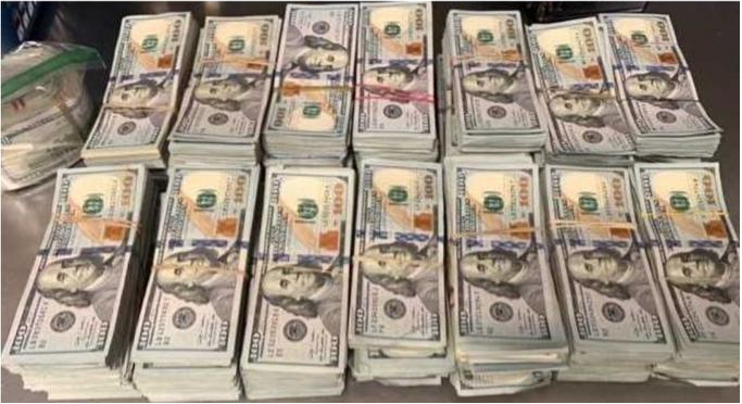 Firearm and $500K seized in traffic stop in central Laredo