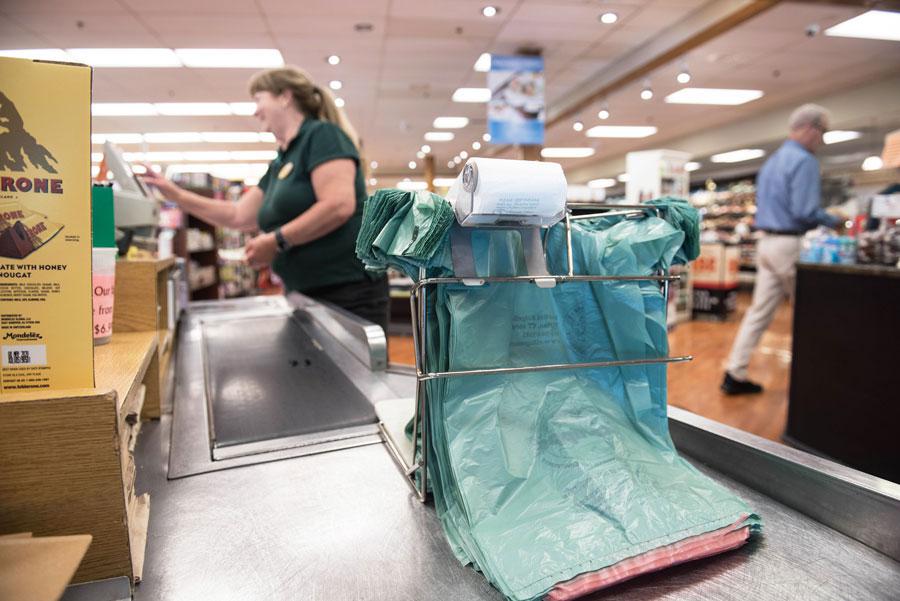 State: 10-cent fee on using plastic bags returns next week