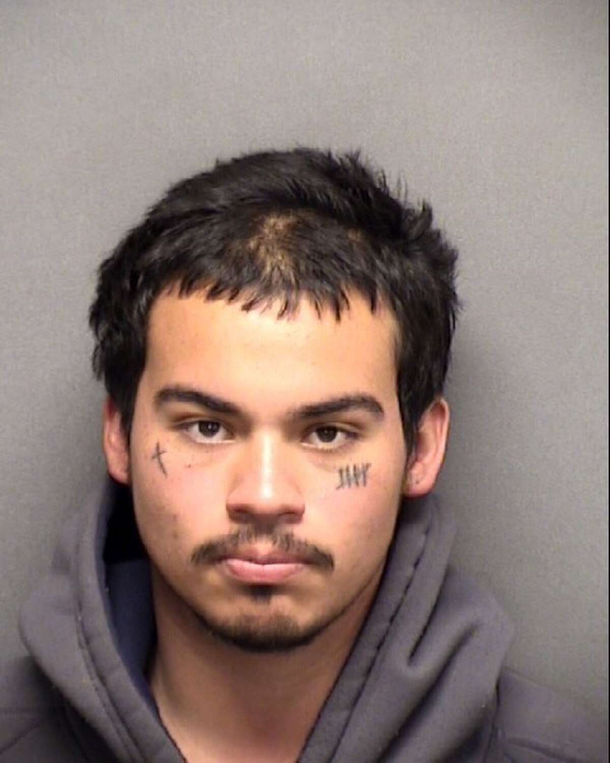 SAPD seeking person of interest in fatal stabbing