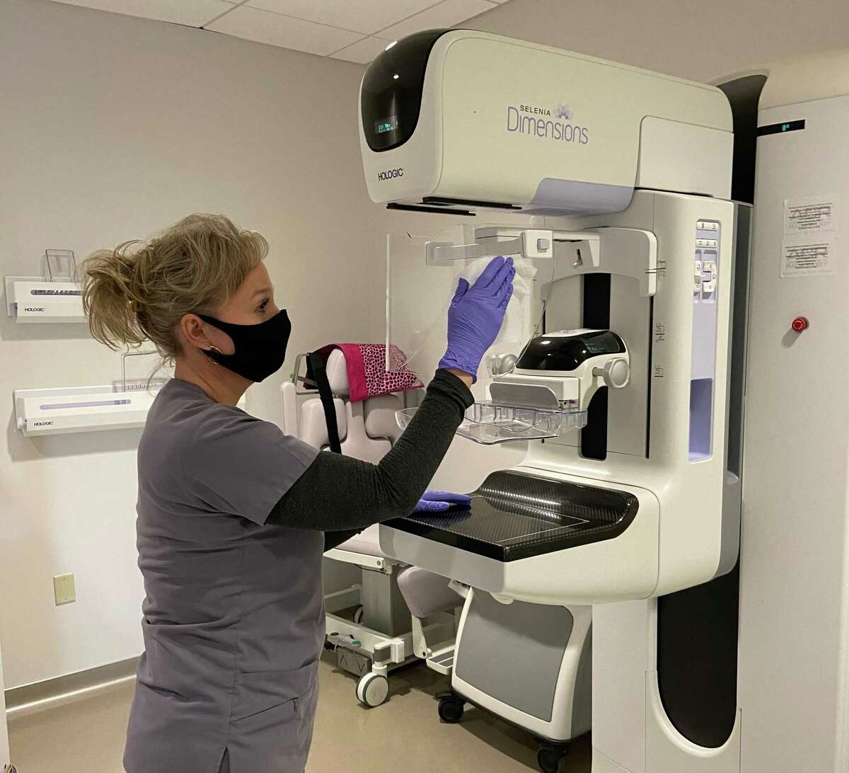 Hospital officials urge importance of mammograms during pandemic