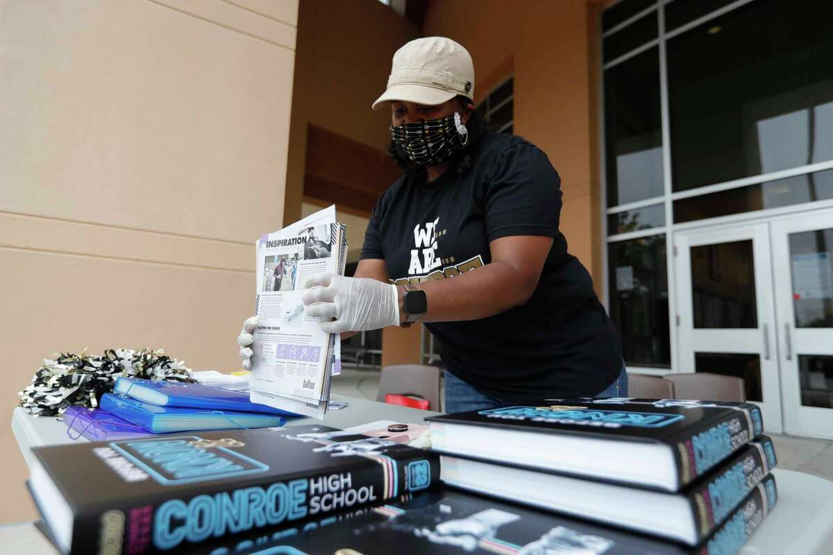 Conroe High yearbook becomes popular keepsake; set to sell out