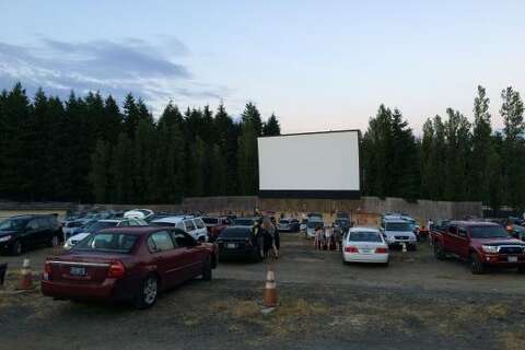 7 Seattle-area drive-in theaters to visit this summer