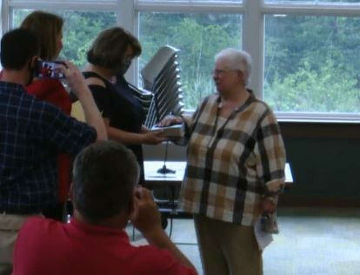 Late Branford selectman’s wife named to fill post