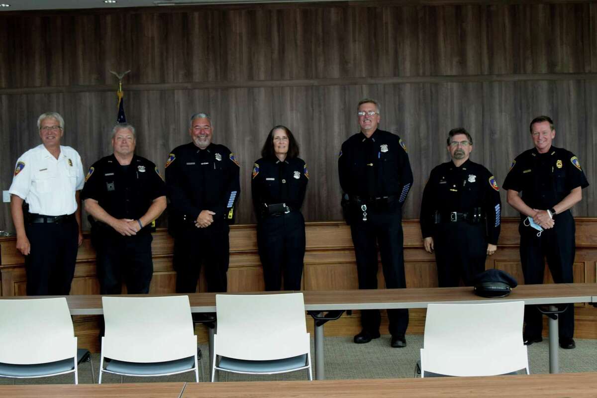 Stamford officer earns Badge 1 after nearly four decades on the force