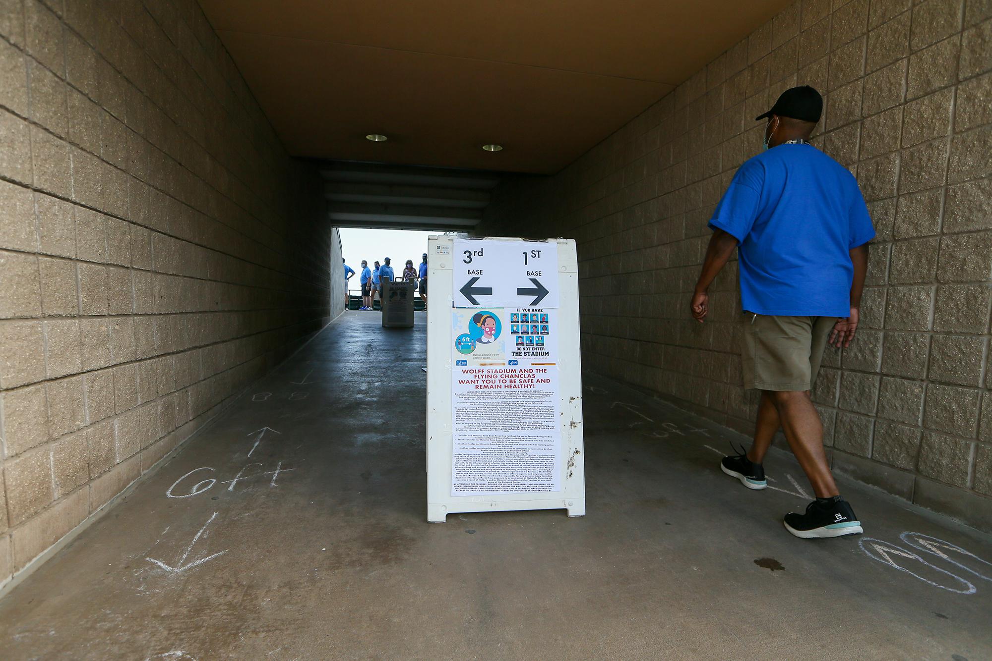 Flying Chanclas’ home opener marks baseball’s return to Wolff Stadium