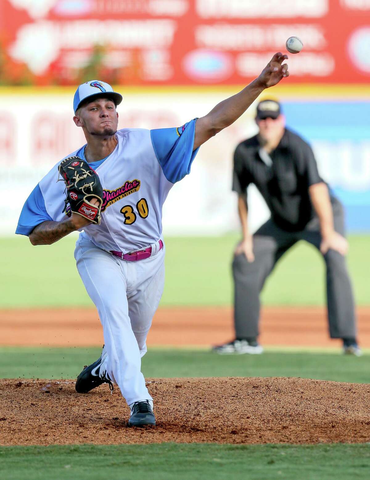 Flying Chanclas’ home opener marks baseball’s return to Wolff Stadium