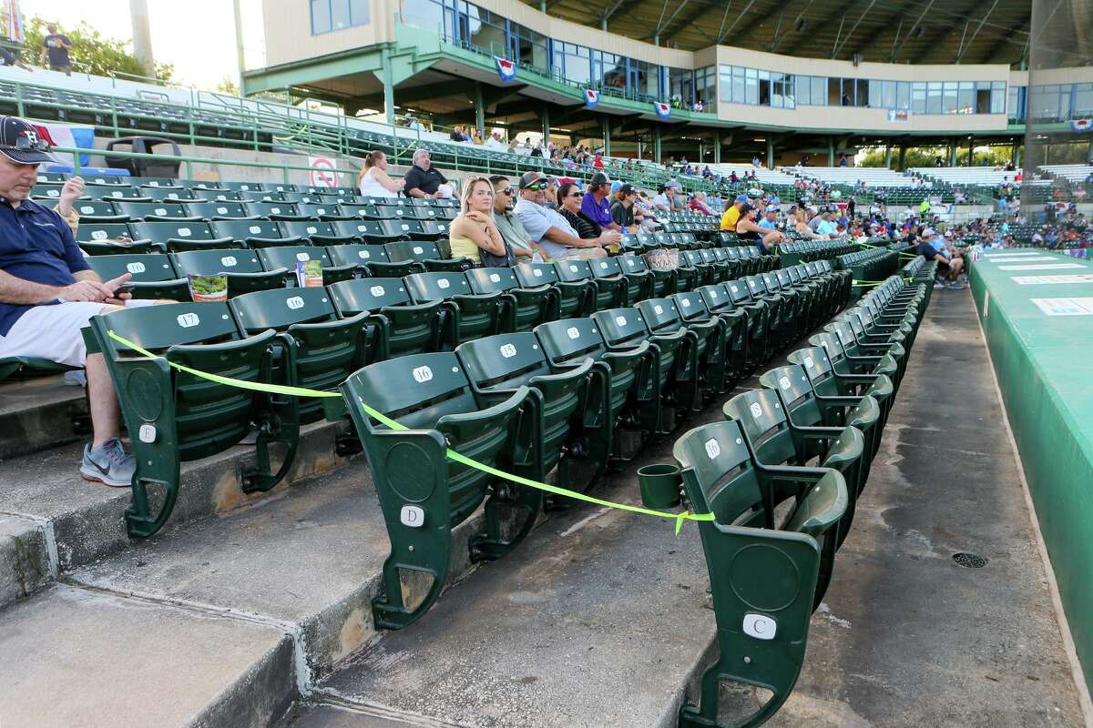 Flying Chanclas’ home opener marks baseball’s return to Wolff Stadium