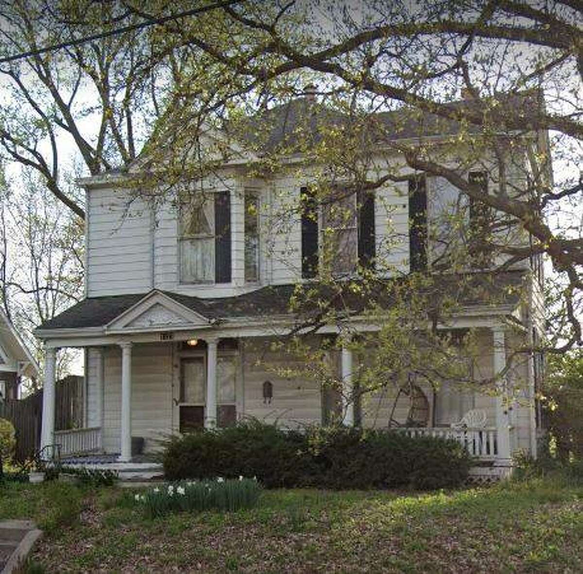 Alton Weighs Home Demo Fee Changes alton-weighs-home-demo-fee-changes