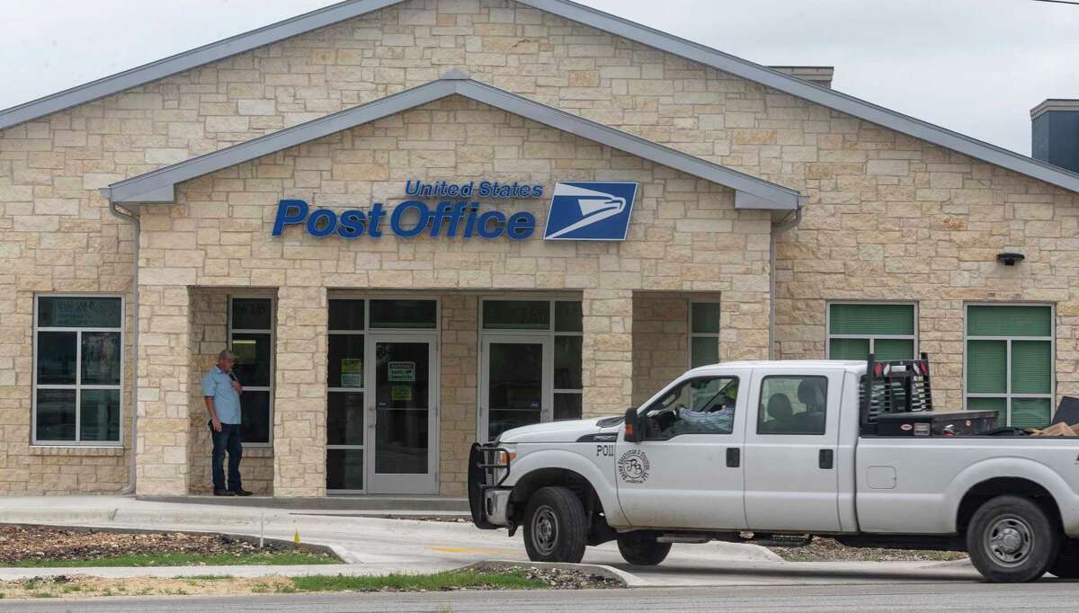 After 50 years, a change of address for post office in Alamo Heights