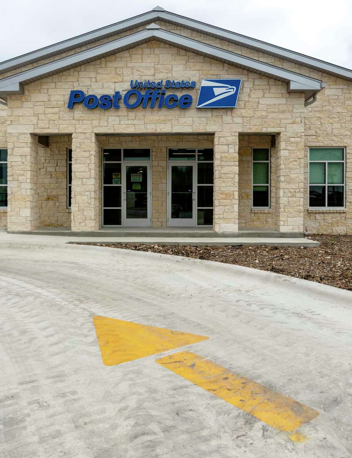 After 50 years, a change of address for post office in Alamo Heights