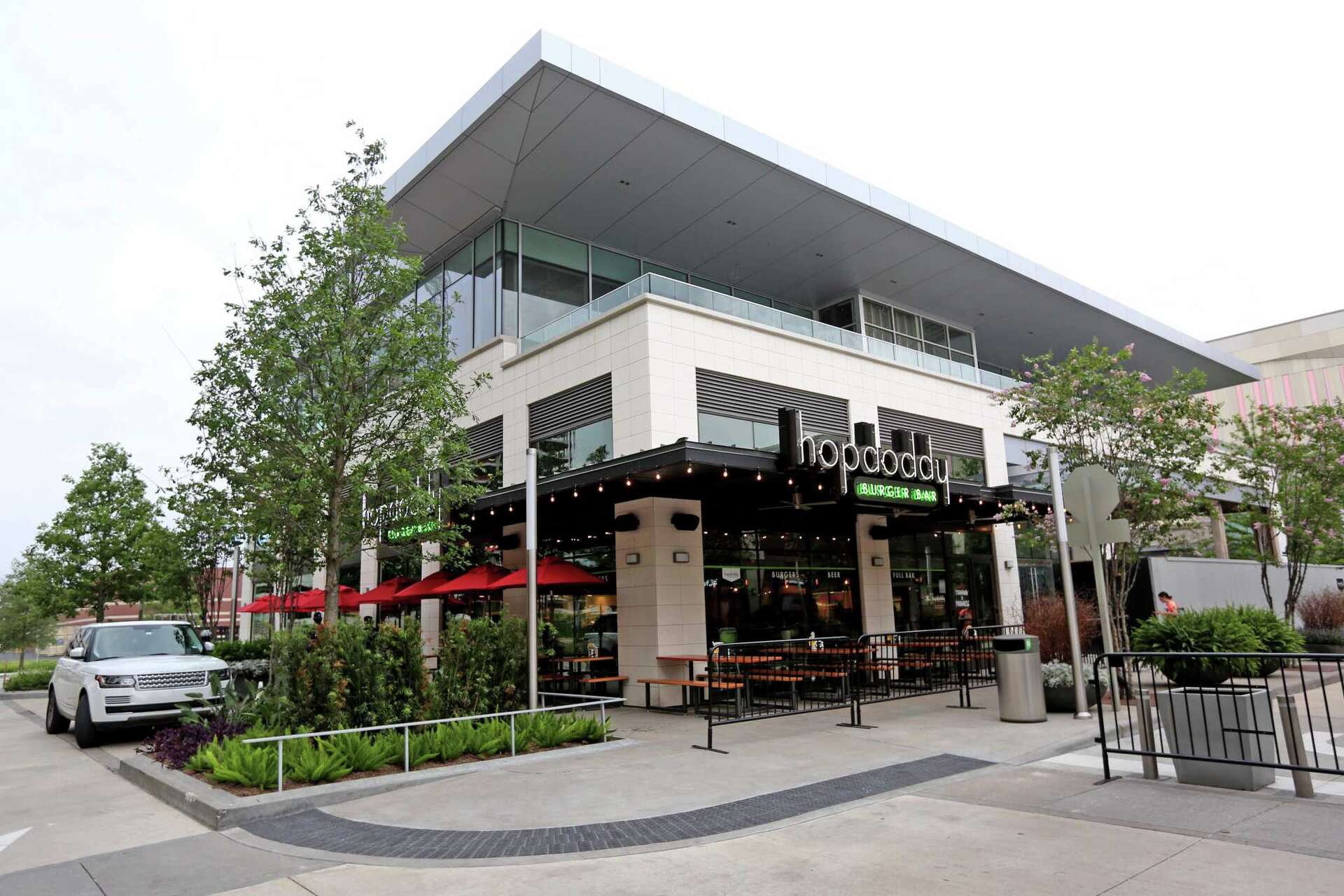Austin burger chain to open two new locations in Houston